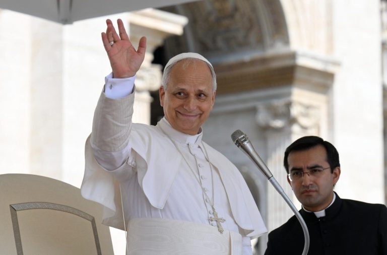 Papa exorta fiéis a saírem da paralisia e, com Jesus, assumirem a ...